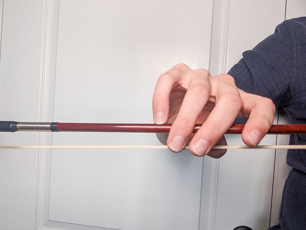 How to do a balance point violin bow hold — Sage Music