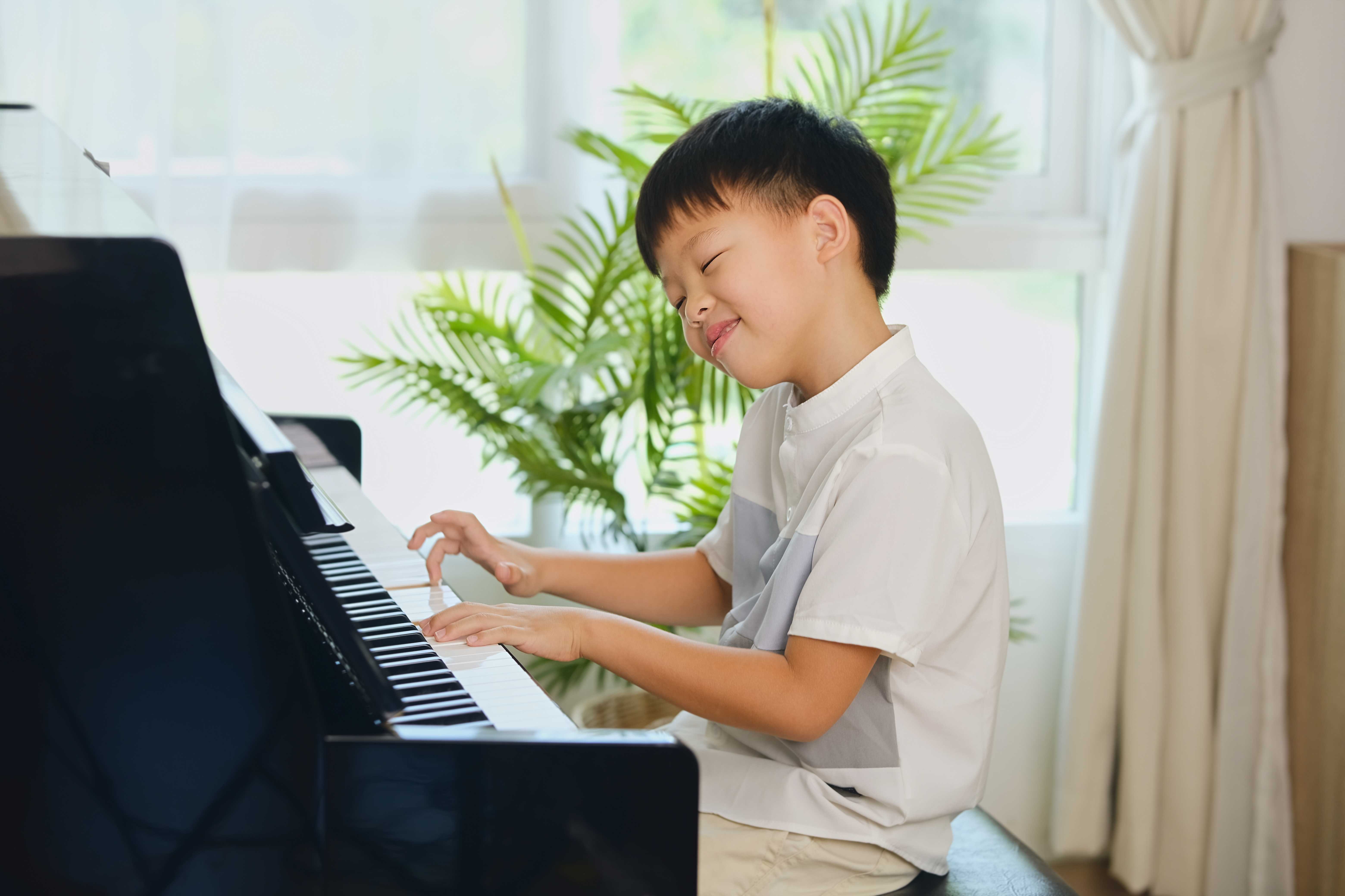How to motivate your kid to practice music